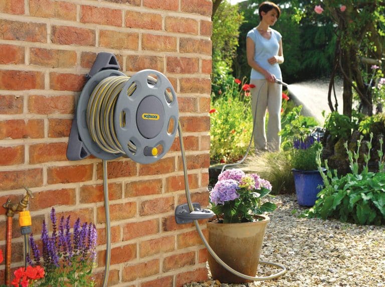 Wall Mounted Reel (30m) With Hose | Hozelock Ltd Wall Mounted Reel (30m) With Hose | Hozelock Ltd